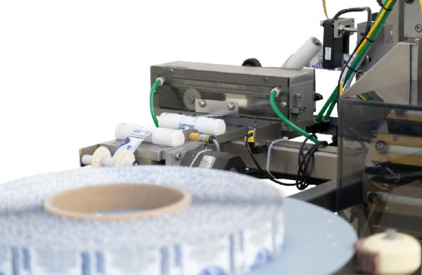 SHRINK BAND AND LABELING MACHINE – M400 – Marburg Industries Inc.